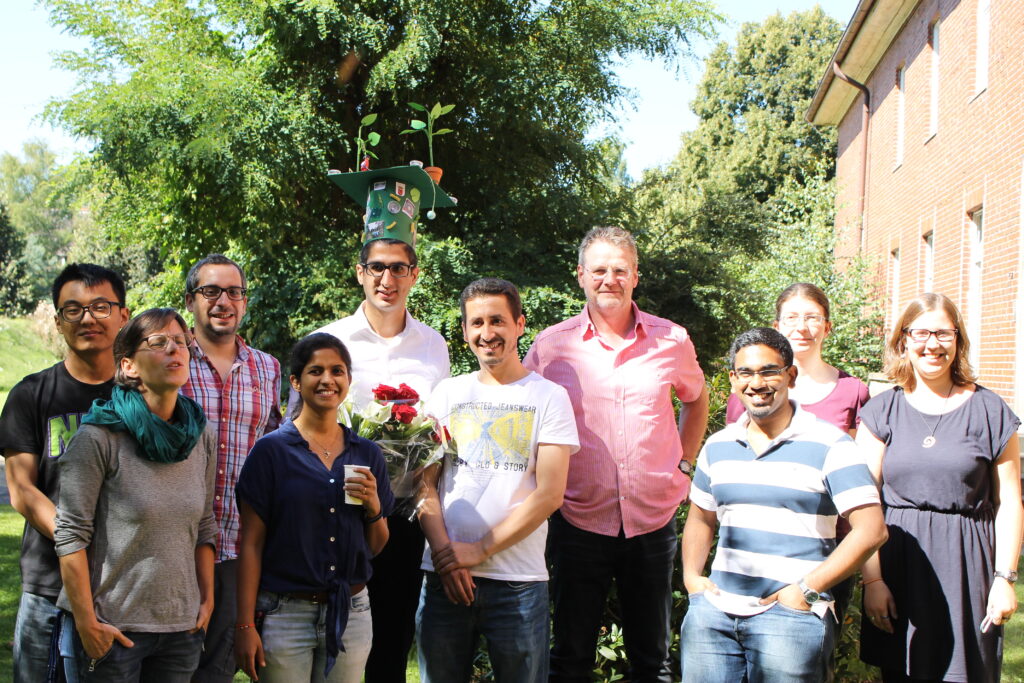 PhD thesis defenses – Welcome to the fascinating world of microbes